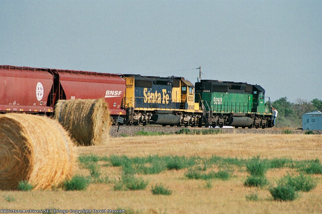 BNSF 8068 West